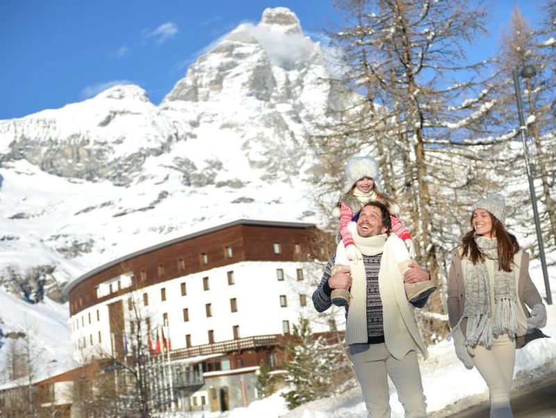 ClubMed Cervinia Cervinia - ski hotel for full board skiing holidays ...