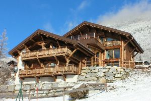 Ski chalets, ski holidays and accommodation, luxury chalets, hotels ...